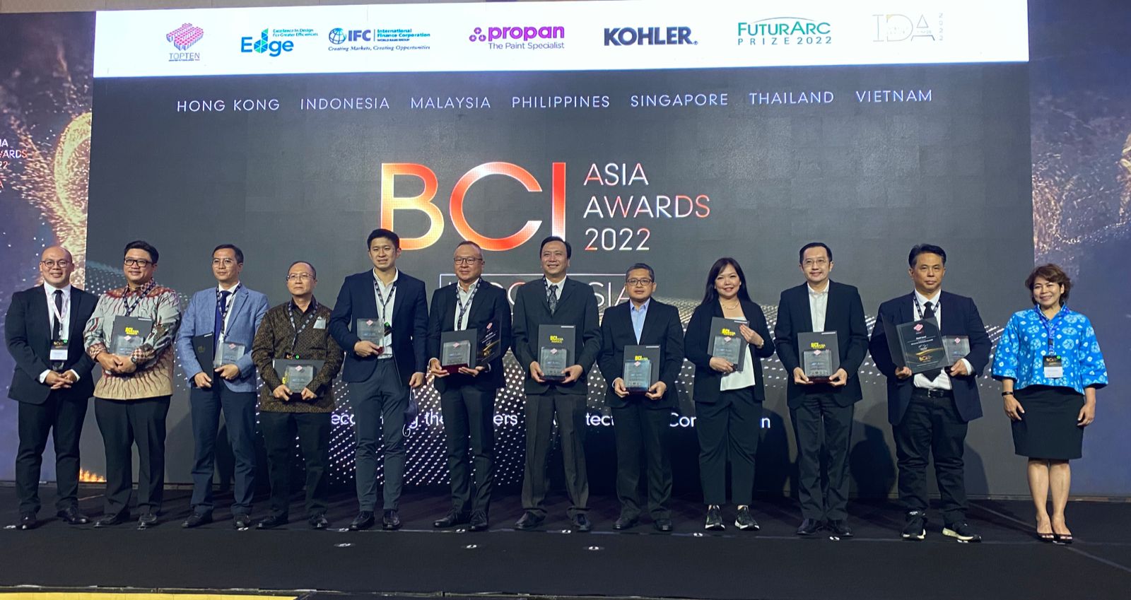 Sinar Mas Land Raih Penghargaan Top 10 Developer dalam Ajang BCI Asia Awards 2022 - Kata Kota